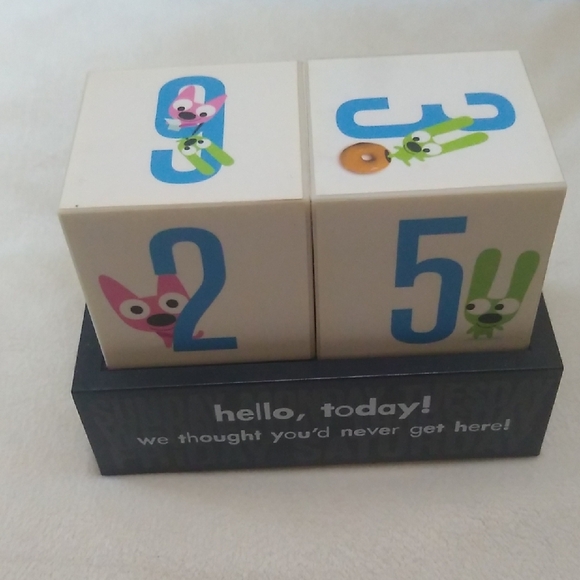 Hallmark | Office | Hallmark Hoops And Yoyo Talking Calendar | Poshmark